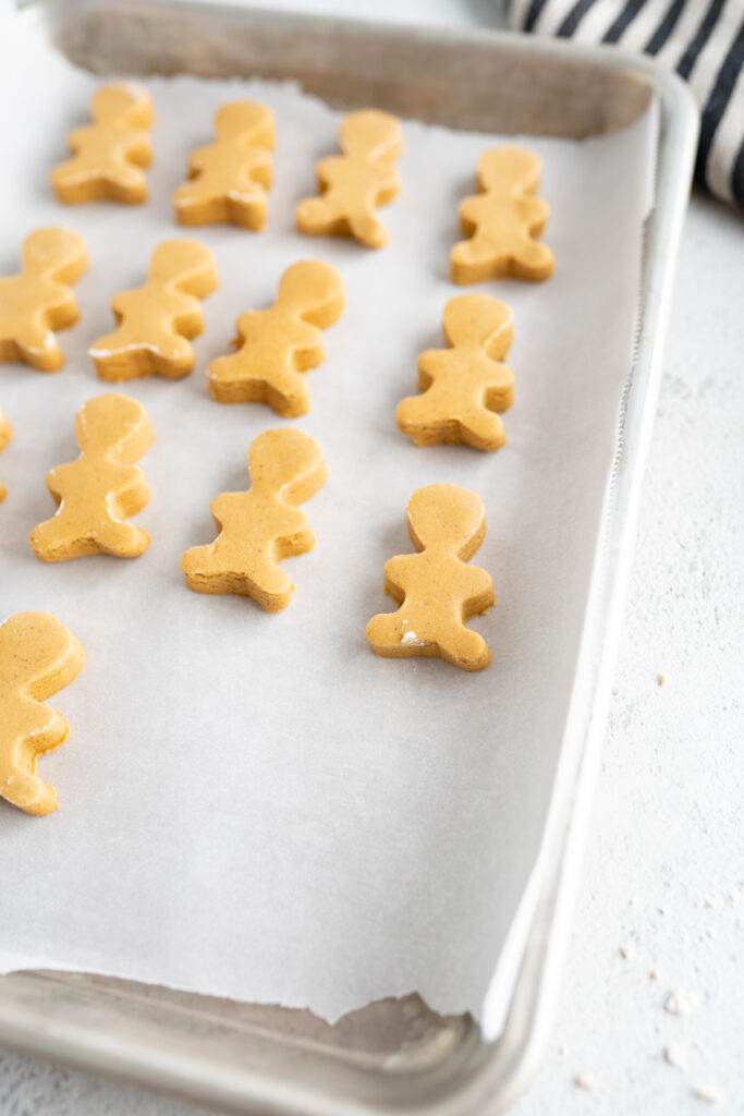 Gingerbread Meltaway Cookies - Cookies for Days
