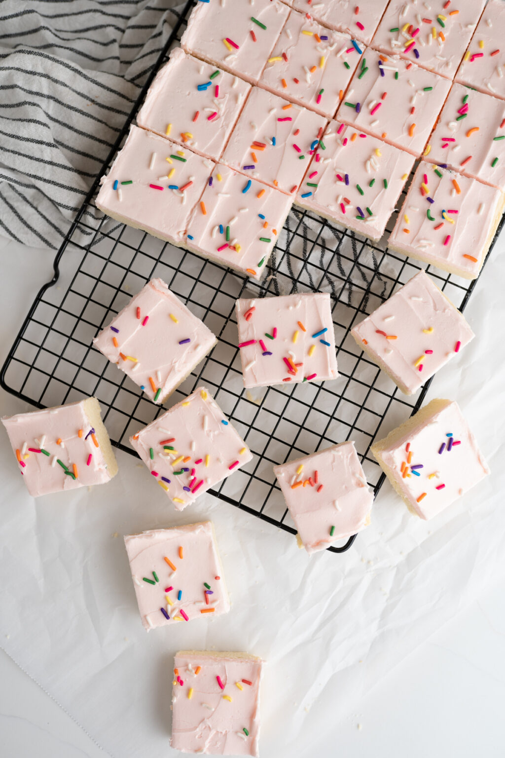 Lofthouse Sugar Cookie Bars - Cookies for Days